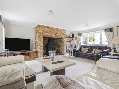 Launton Road, Stratton Audley, Bicester Guide price £1,175,000 Sold (STC)